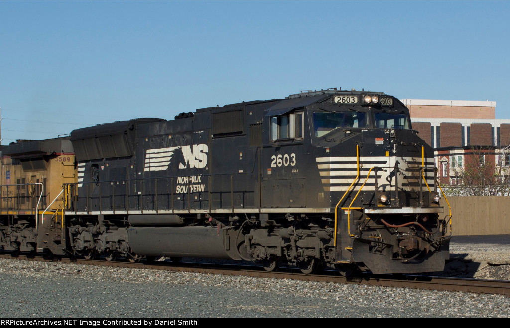 Roster shot of NS 2603.